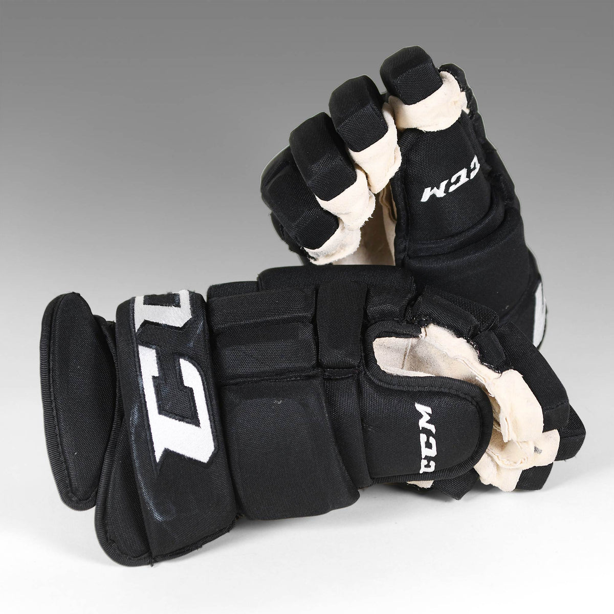 Game-Used Gloves – Chicago Wolves Store